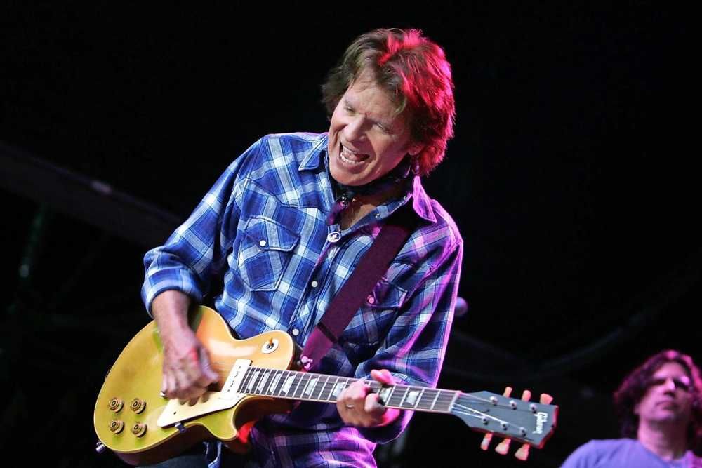 Aprenda como tocar 15 cifras do Creedence Clearwater Revival | Blog do ...