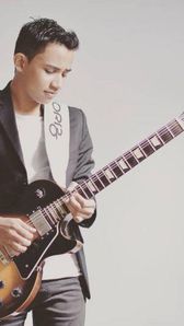 Felipe Rodrigues - LETRAS.MUS.BR