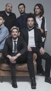 El Kuelgue - LETRAS.COM (33 canciones)