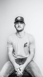 Jake Bleau - LETRAS.COM (1 canción)