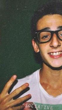 RickyEdit - LETRAS.COM (35 canciones)