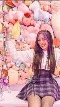 Lyna Vallejos - LETRAS.COM (6 canciones)