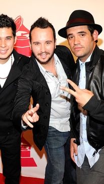 Los Claxons - LETRAS.COM (71 canciones)