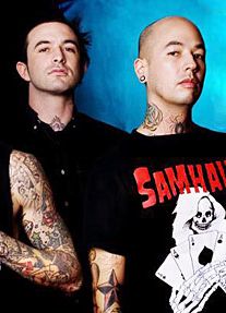 Plus-44 | 1 álbum de la discografía en LETRAS.COM