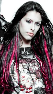 CW7 | 3 álbumes de la discografía en LETRAS.COM