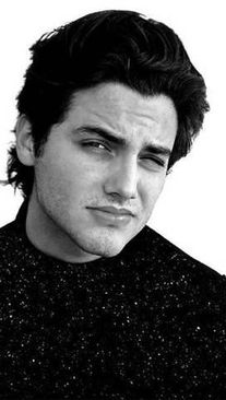 HUMBE | 10 álbumes de la discografía en LETRAS.COM