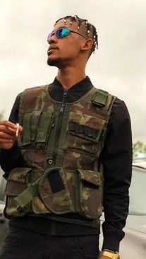 Raffé | 1 álbum de la discografía en LETRAS.COM