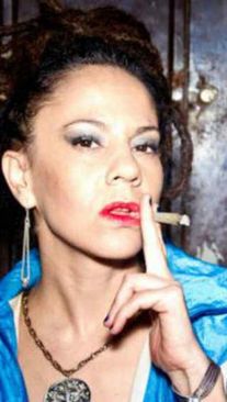 Miss Bolivia - LETRAS.COM (13 canciones)