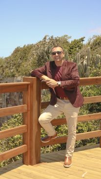 Roberto Ávila | 1 álbum de la discografía en LETRAS.COM