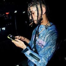 YOVNGCHIMI fotos (2 fotos) - LETRAS.MUS.BR