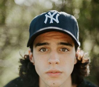 Stephen Sanchez - LETRAS.COM (15 canciones)