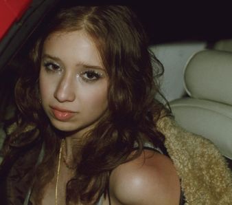 Isabel LaRosa - LETRAS.COM (15 canciones)