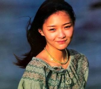 Anri - LETRAS.COM (37 canciones)