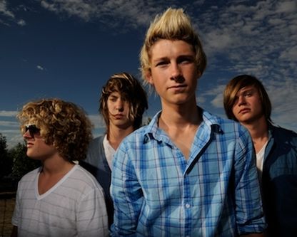 Mission Six - LETRAS.COM (1 canción)