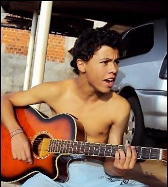 Marcelo Tchelo - LETRAS.MUS.BR