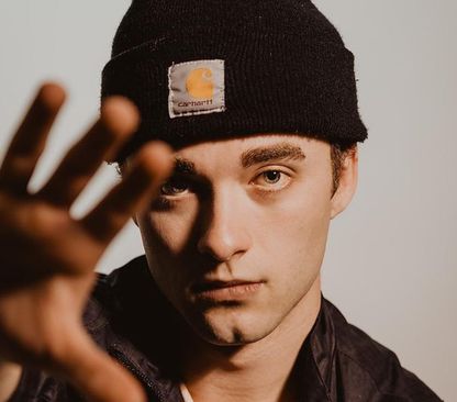 Kyle Hume - LETRAS.MUS.BR