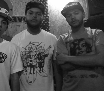 Boneless - LETRAS.COM (5 canciones)