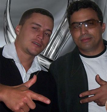 Leo & Alexandre - LETRAS.COM (12 canciones)