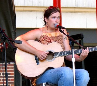 Rachel Ries - LETRAS.COM (14 canciones)