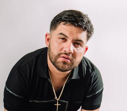 Luis R Conriquez - LETRAS.COM (117 canciones)