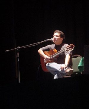 Alejandro Filio - LETRAS.COM (135 canciones)