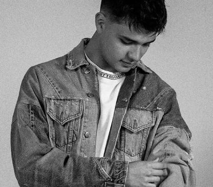 Manuel Lizarazo - LETRAS.COM (7 canciones)