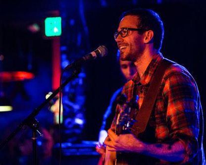 Bug Hunter - LETRAS.COM (11 canciones)