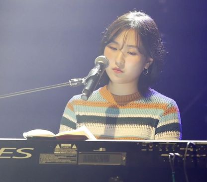 WISUE | 1 álbum de la discografía en LETRAS.COM