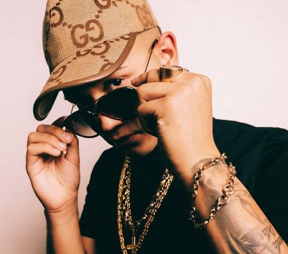 Lucky Brown | 2 álbumes de la discografía en LETRAS.COM