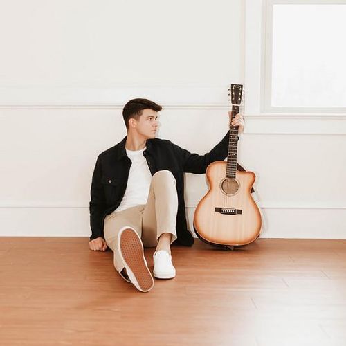 Travis Clark | Cifra Club