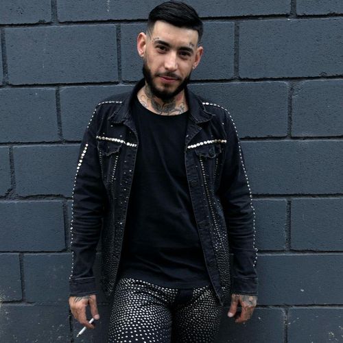 Atorrante (part. Emanero, Migrantes Y Los Palmeras) (acordes) - Ulises ...