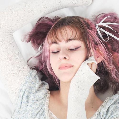 Dress Up Doll - Baby Bugs (letra da música) - Cifra Club