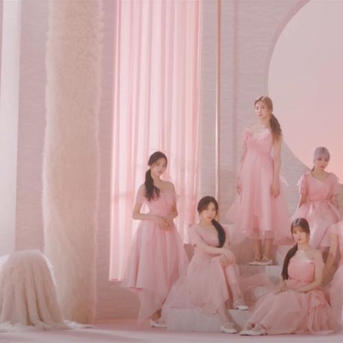 Hey. Bae. Like It. (해바라기) - IZ*ONE (letra da música) - Cifra Club