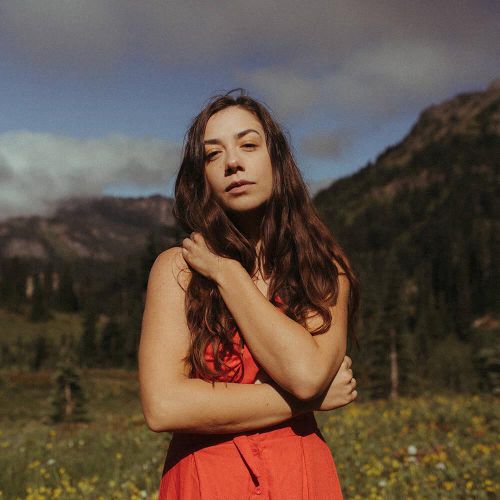 Lives - Danielle Durack (letra da música) - Cifra Club