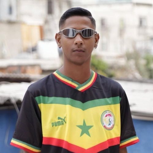 NINFO (part. JC Reyes y De La Rose) - MC Menor JP (letra da música) - Cifra Club