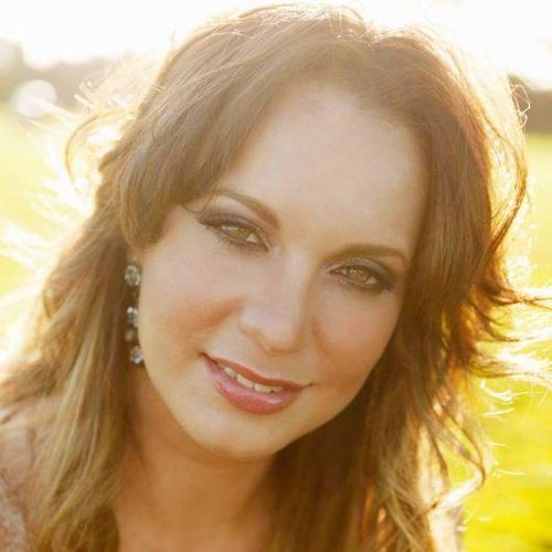 Admirable (acordes) - Christine D'Clario - Cifra Club