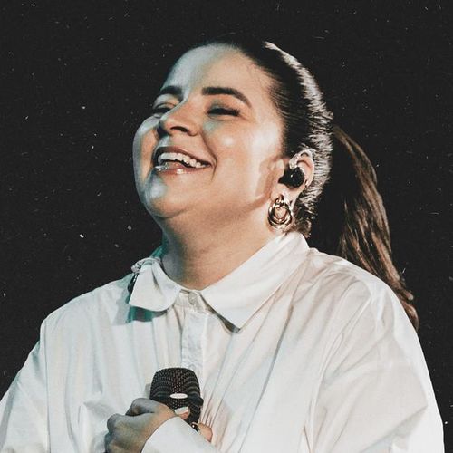 Deus Dos Deuses / Há Uma Saída (Pout-Pourri) - Carol Braga - Cifra Club