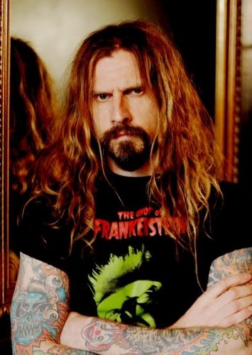 Well Everybodys Fucking In A Ufo - Rob Zombie - Cifra Club