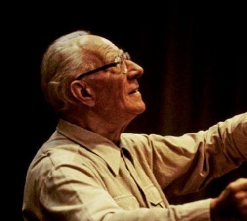 Fortune Plango Vulnera - Carl Orff (letra da música) - Cifra Club