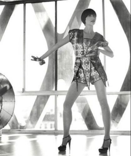 Pins - Yeah Yeah Yeahs - Cifra Club