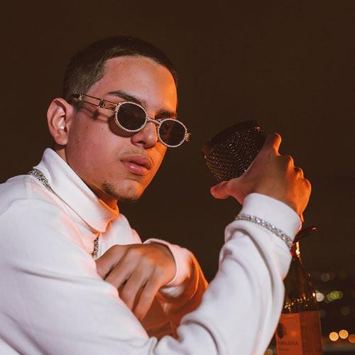 SUPERMAN (part. DESSIIIK) - Leviano (letra da música) - Cifra Club