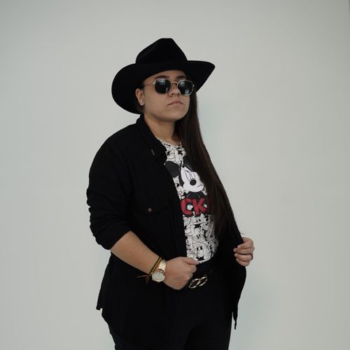 Mila Diaz | Cifra Club