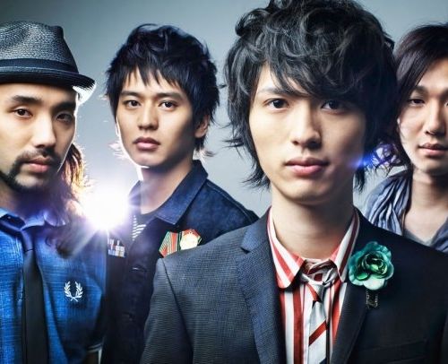 Diver - NICO Touches the Walls - Cifra Club