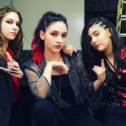 Survive (acordes) - The Warning - Cifra Club