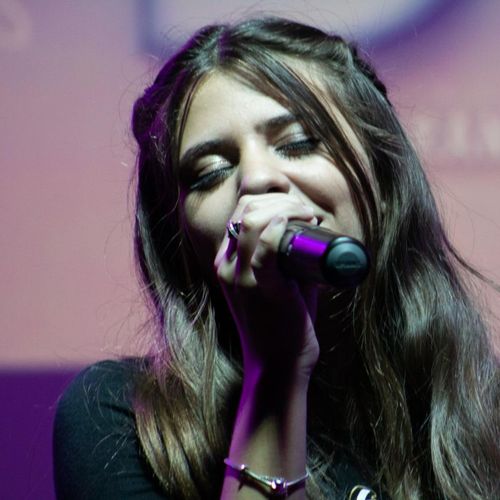 Bizarre Love Triangle - Maria Fernanda Costa (letra da música) - Cifra Club