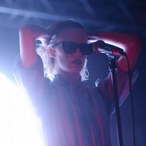 Alice Practice - Crystal Castles - Cifra Club