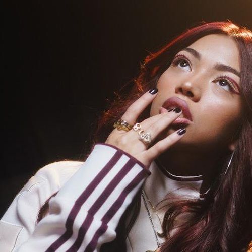 Que Alguien Me Diga (part. Jay Wheeler y Chris Lebron) - LUANA (ARG ...