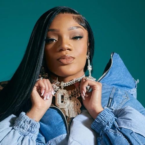 SHYNE (feat. Travis Scott) - GloRilla (letra da música) - Cifra Club