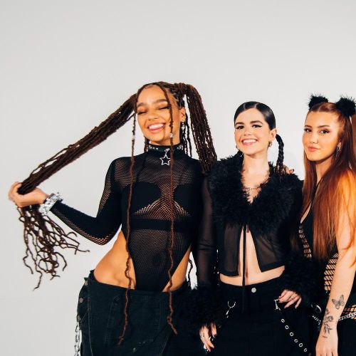 Hello Kitty - ANGEL22 (letra da música) - Cifra Club