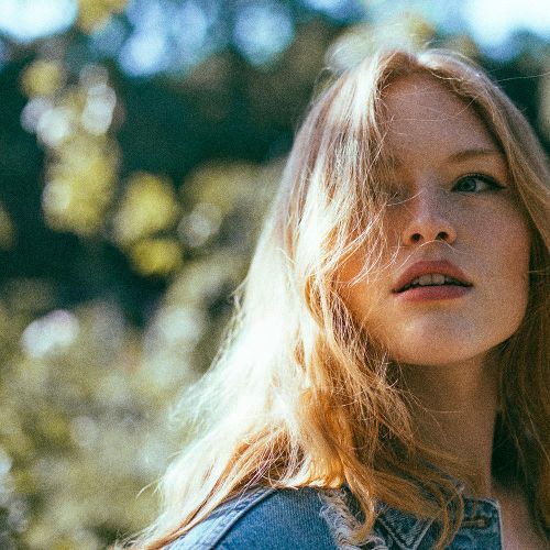 Undefeated - Freya Ridings (letra da música) - Cifra Club
